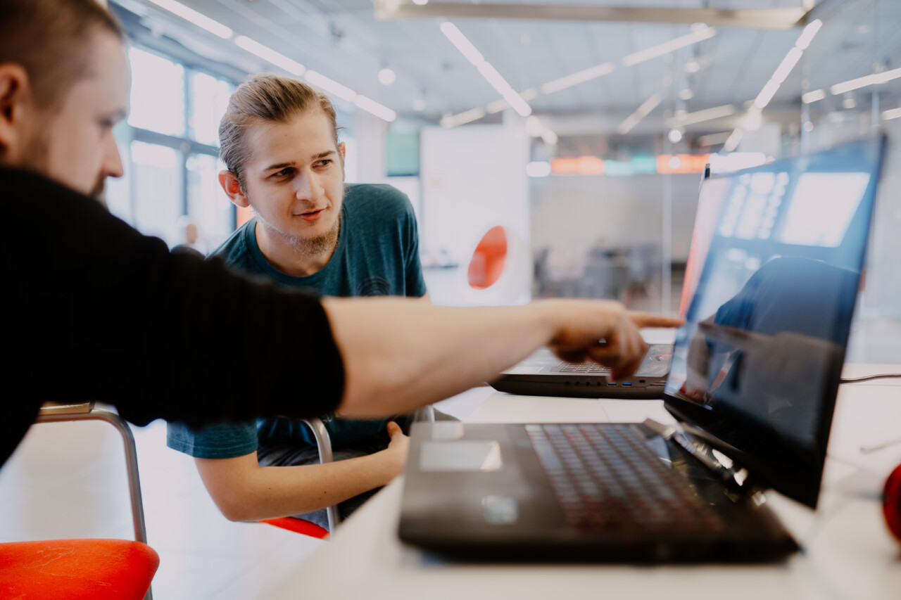 Jak to działa? - Akcelerator Digital Dragons Akcelerator Digital Dragons - Jak działa?